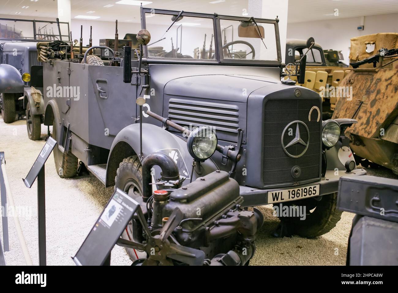 Mercedes military vehicles hi-res stock photography and images - Alamy
