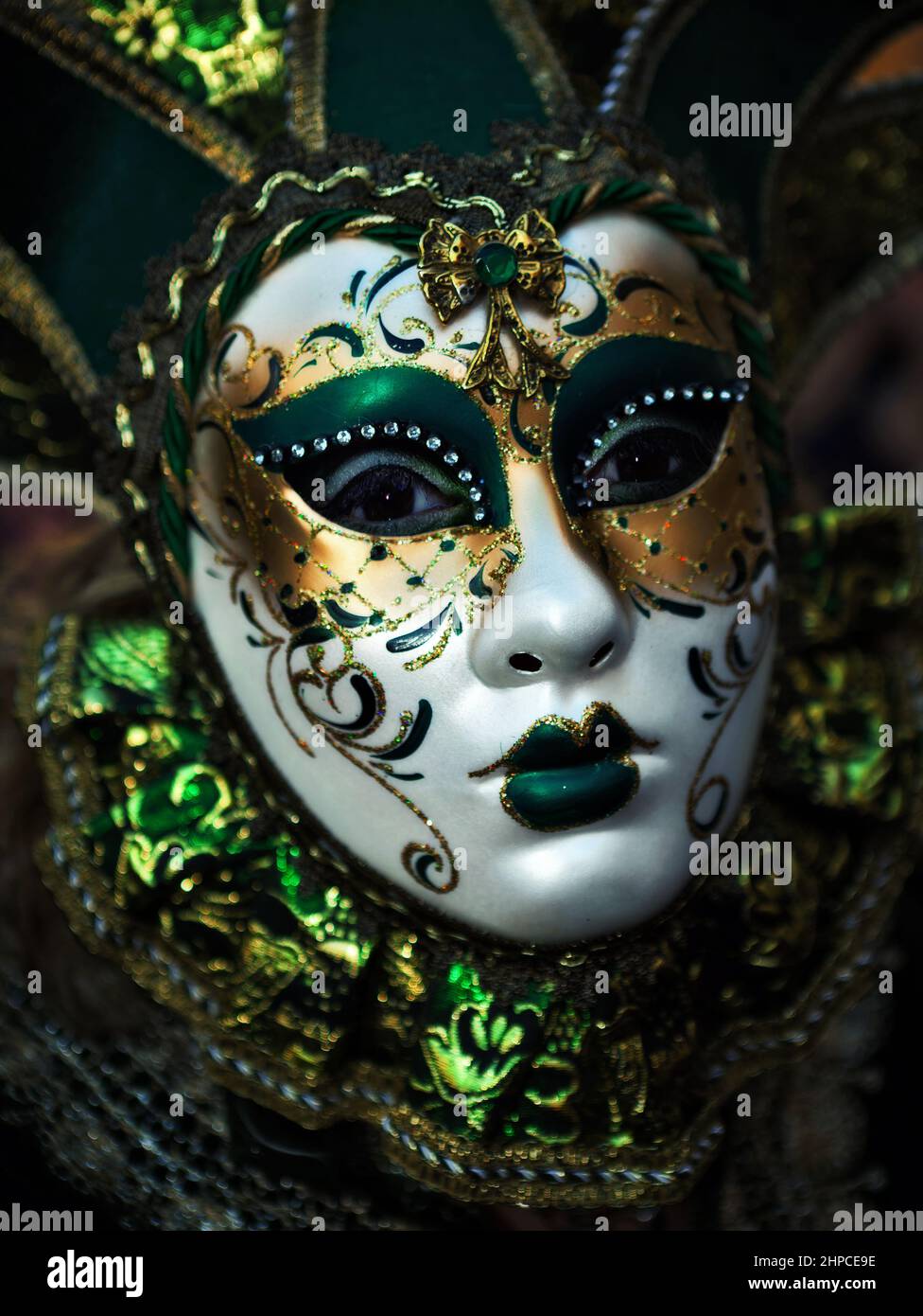 Beautiful Grenn and Gold Venetian Carnival Mask Stock Photo - Alamy