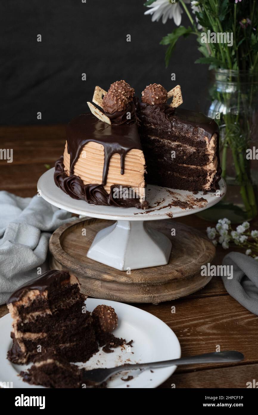 Heavenly hazelnut chocolate cake hi-res stock photography and images ...