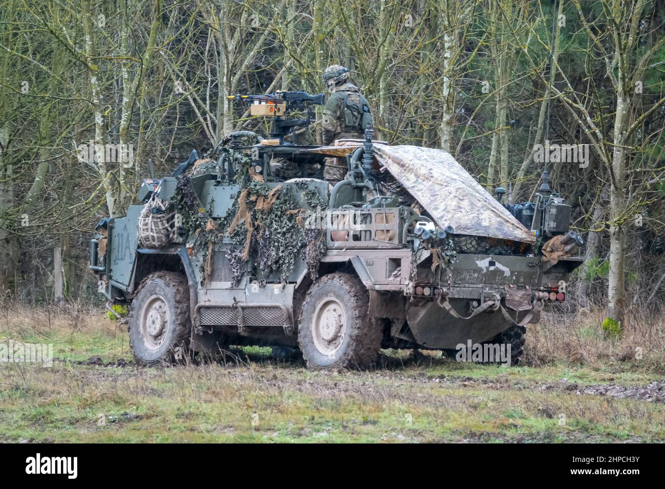 British army Supacat Jackal 4x4 rapid assault, fire support and ...
