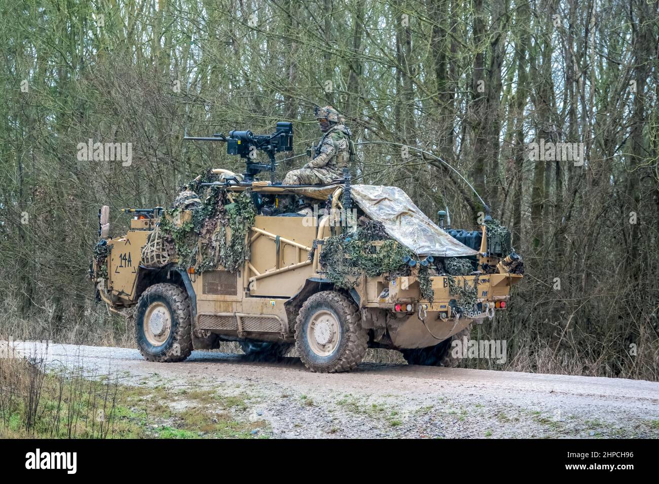 British army Supacat Jackal 4x4 rapid assault, fire support and ...
