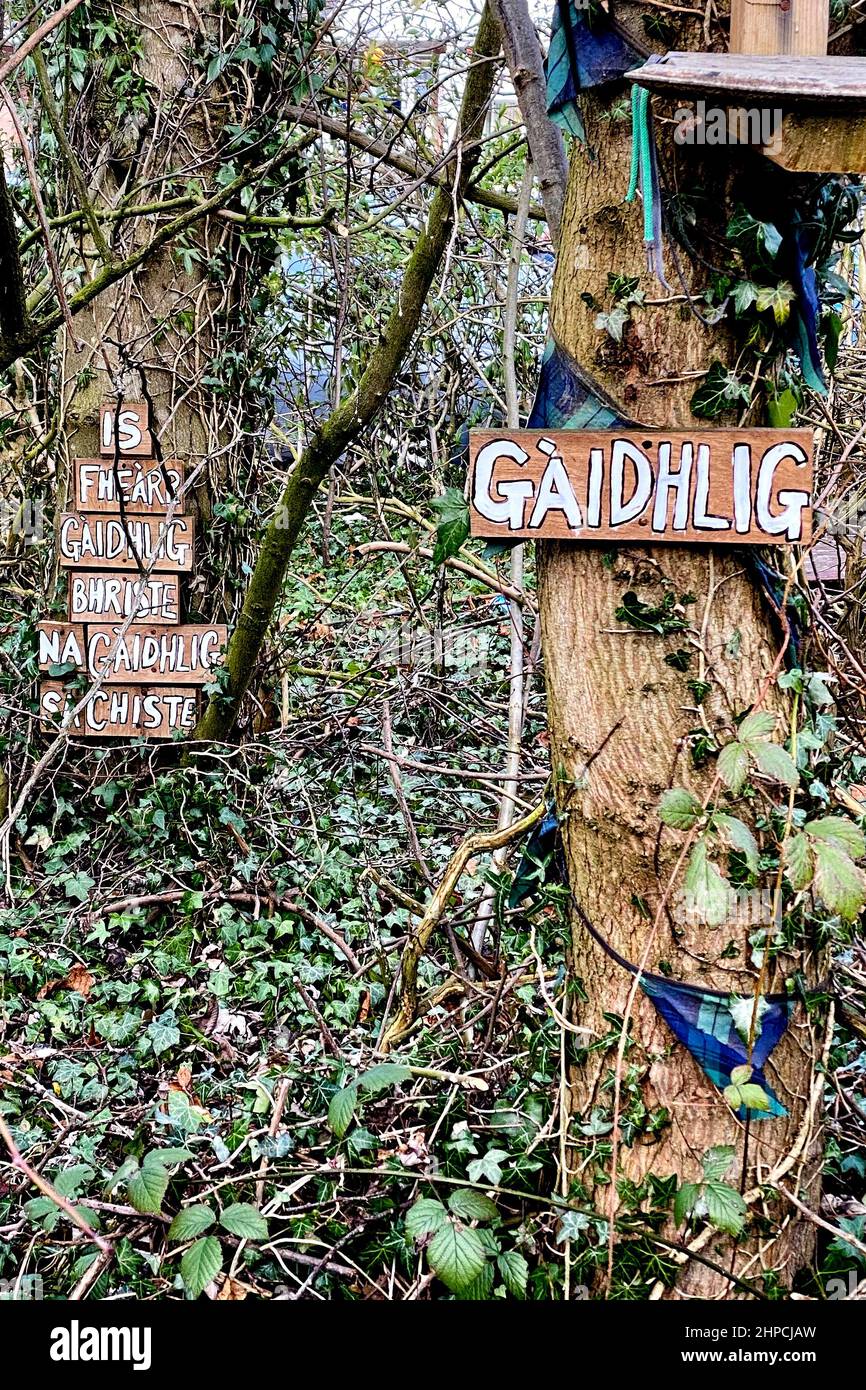 Gaelic signs in scotland hi-res stock photography and images - Alamy