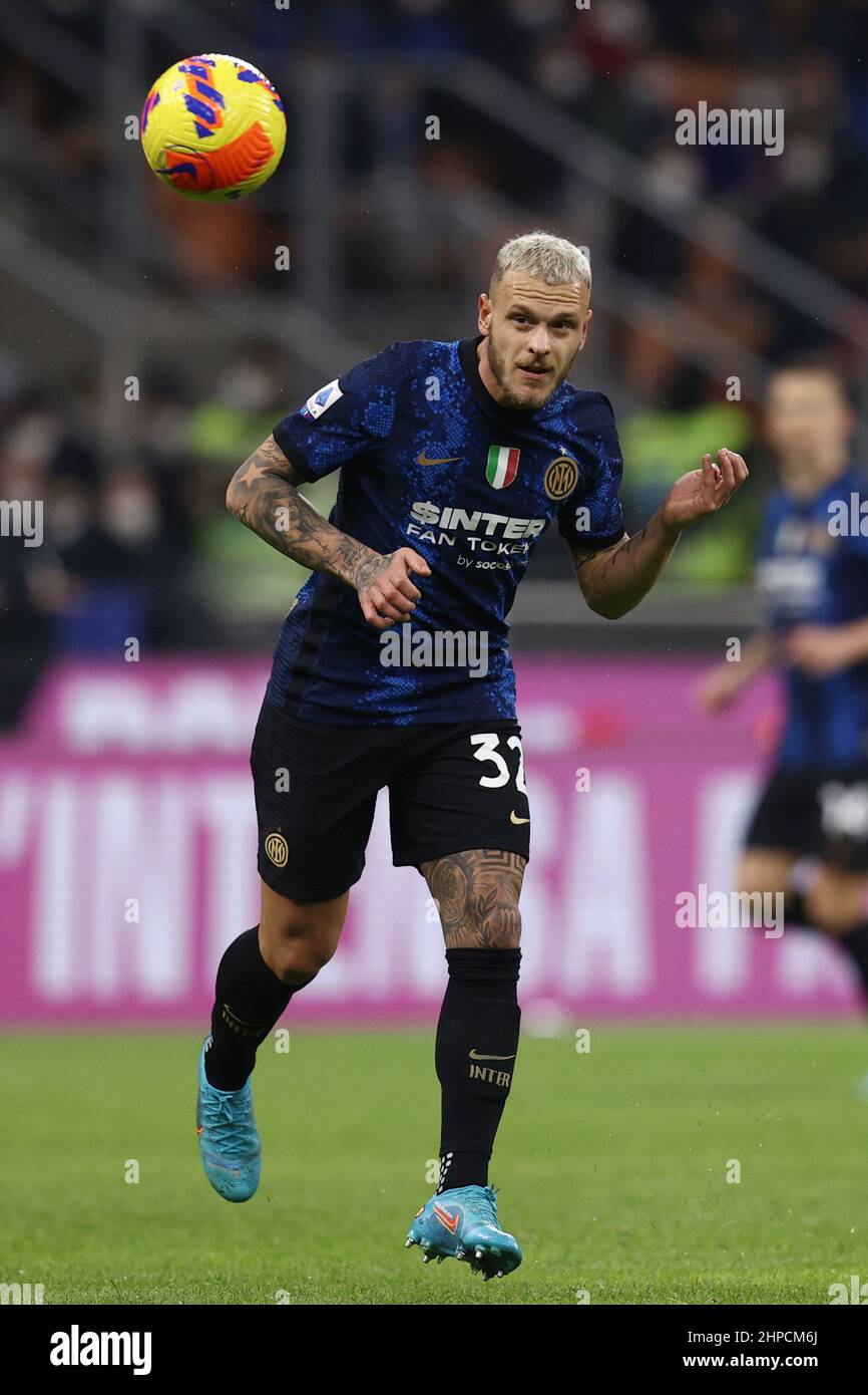 San Siro stadium, Milan, Italy, February 20, 2022, Federico Dimarco (FC Internazionale) header ...