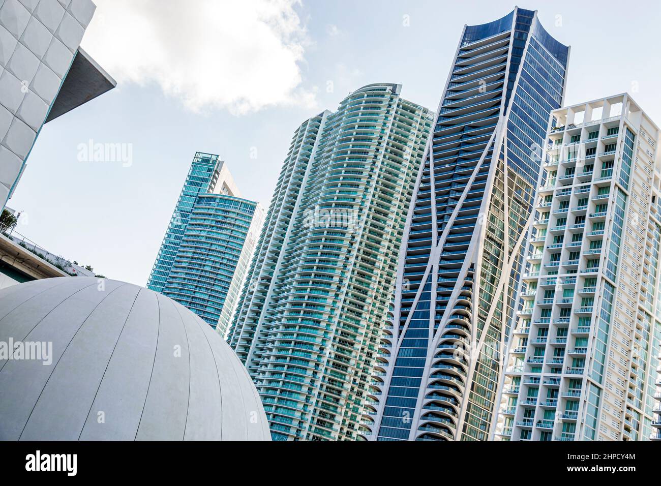 Zaha hadid scorpion tower one thousand museum 900 biscayne bay hi-res ...