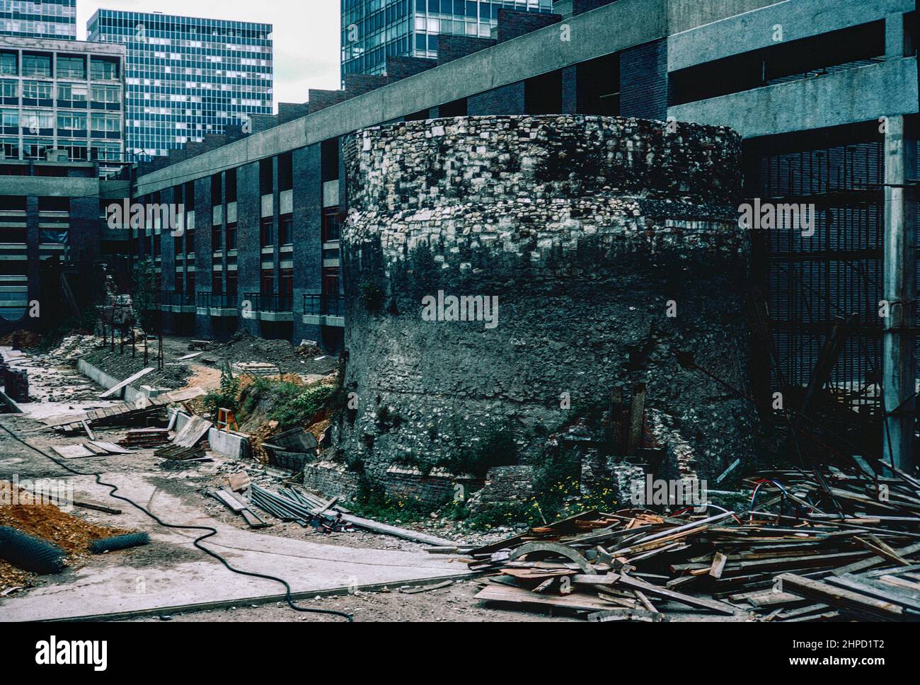 Medieval turret - Roman London - Tower of London excavation site ...