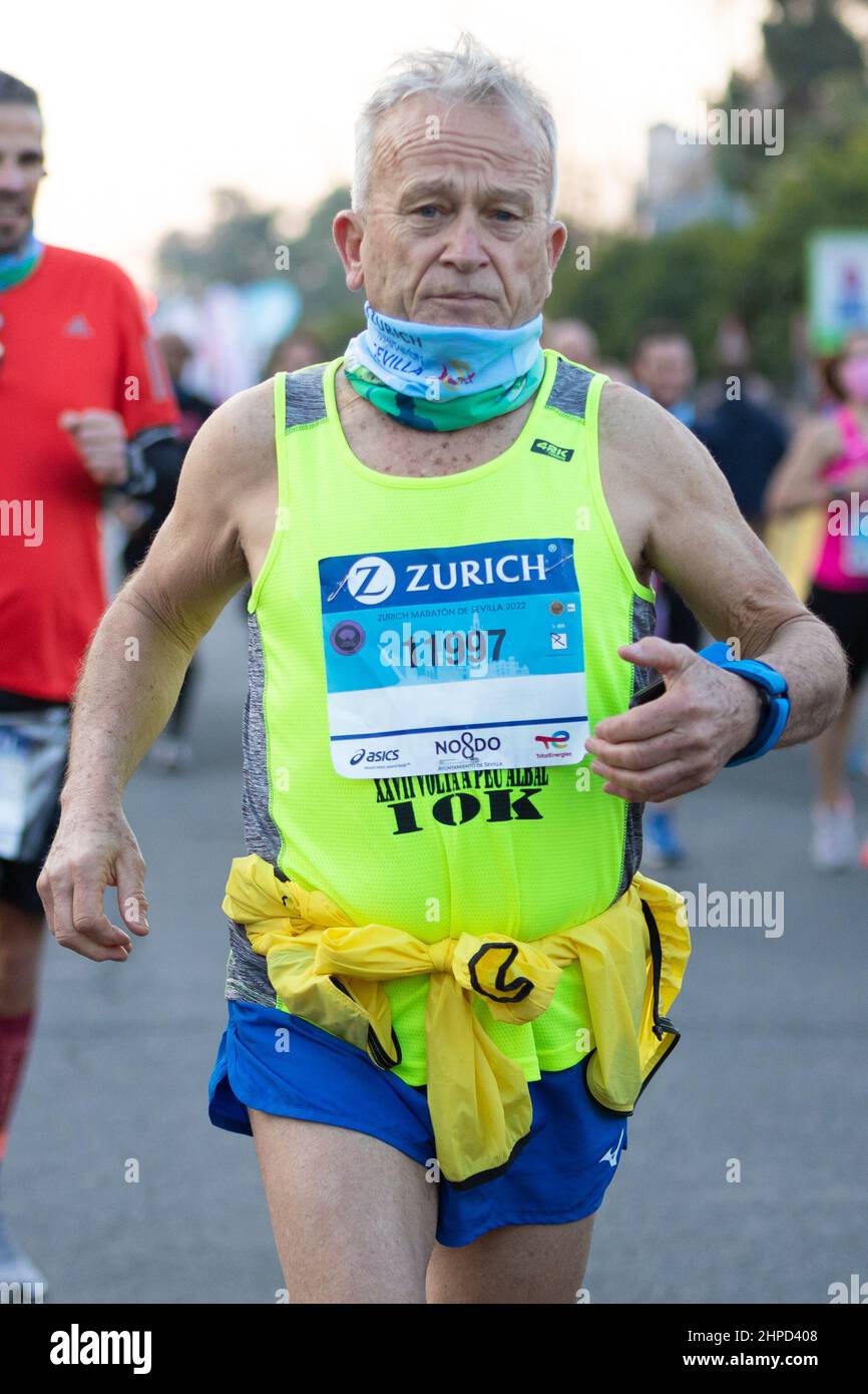 Seville, Spain. 2nd Feb, 2022. Marathon runners from all around the ...