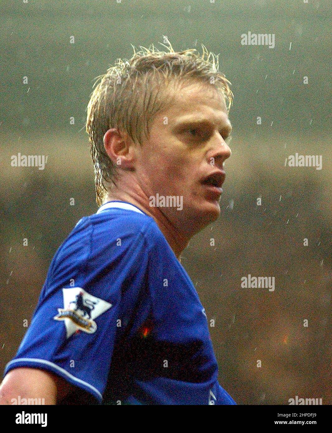 SAINTS V CHELSEA 22-11-03 DAMIEN DUFF PIC MIKE WALKER, 2003 Stock Photo ...