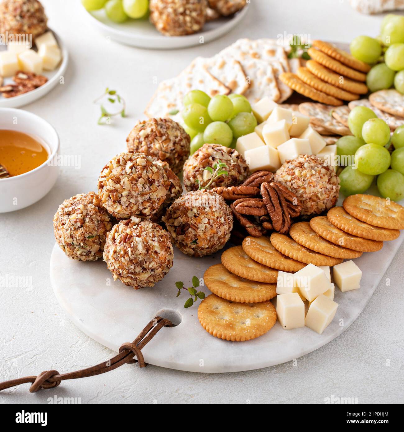 Cheeseball and crackers hi-res stock photography and images - Alamy
