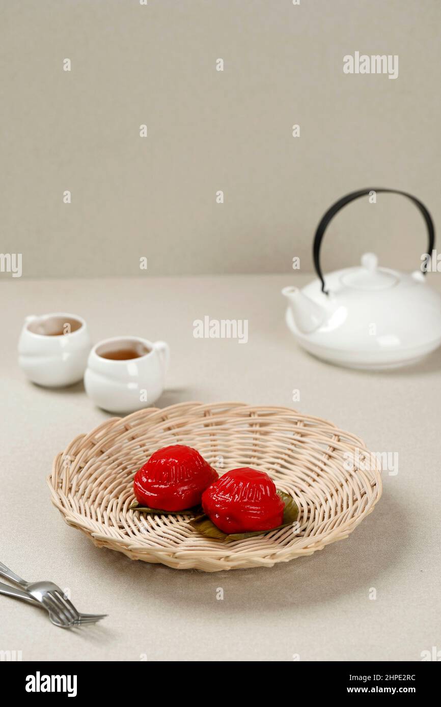 Red Tortoise Cake (Ang Ku Kueh or Kue Ku) the Famous Chinese Auspicious ...