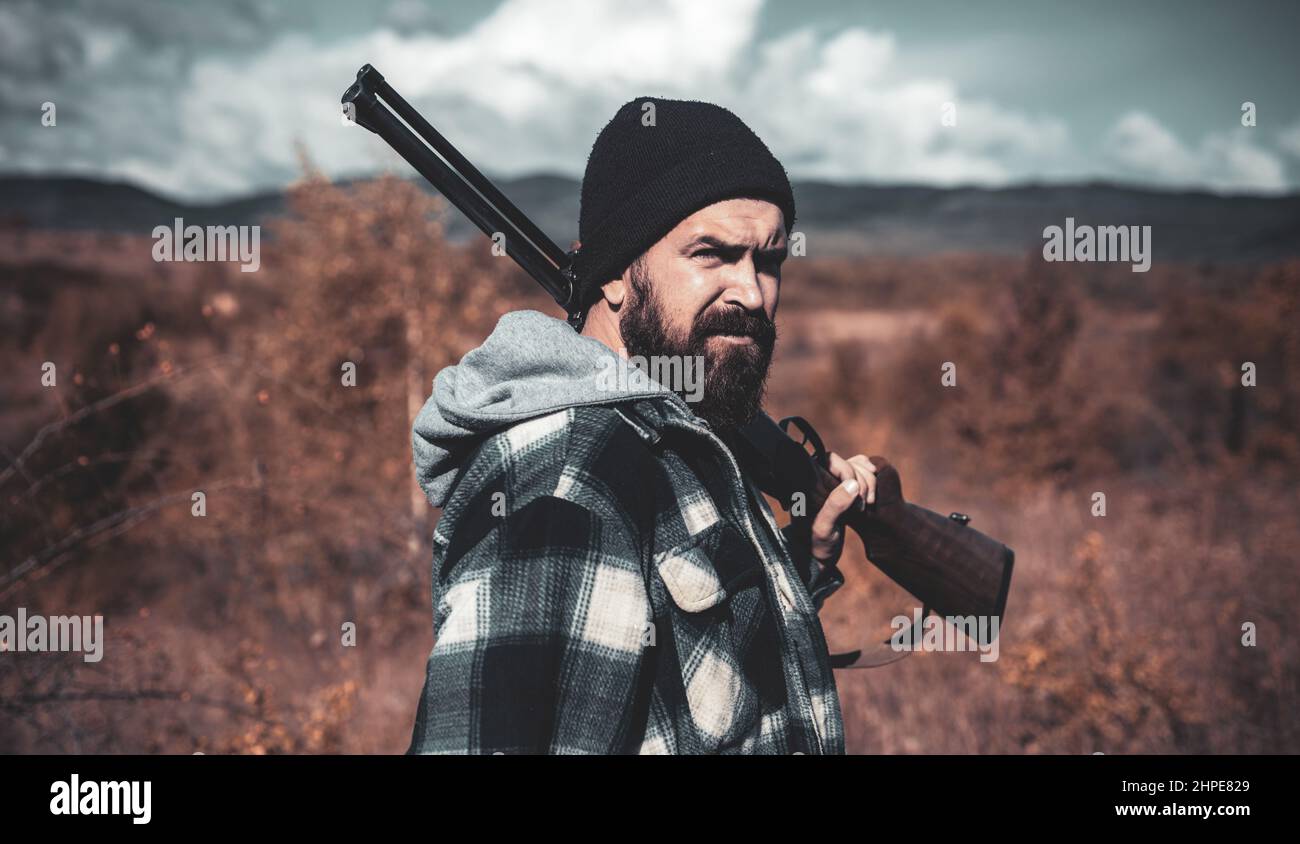 Hunter with shotgun on hunt. Hunting. Closed and open hunting season ...