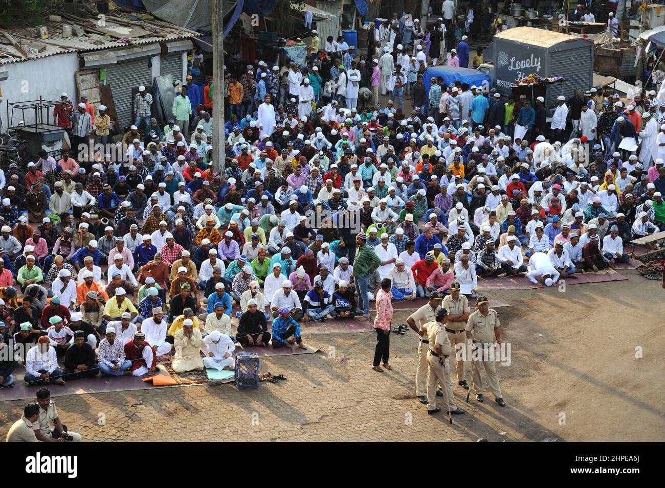 Mumbai Bandra Maharashtra India April 2019 : Festival of Indian Muslims ...