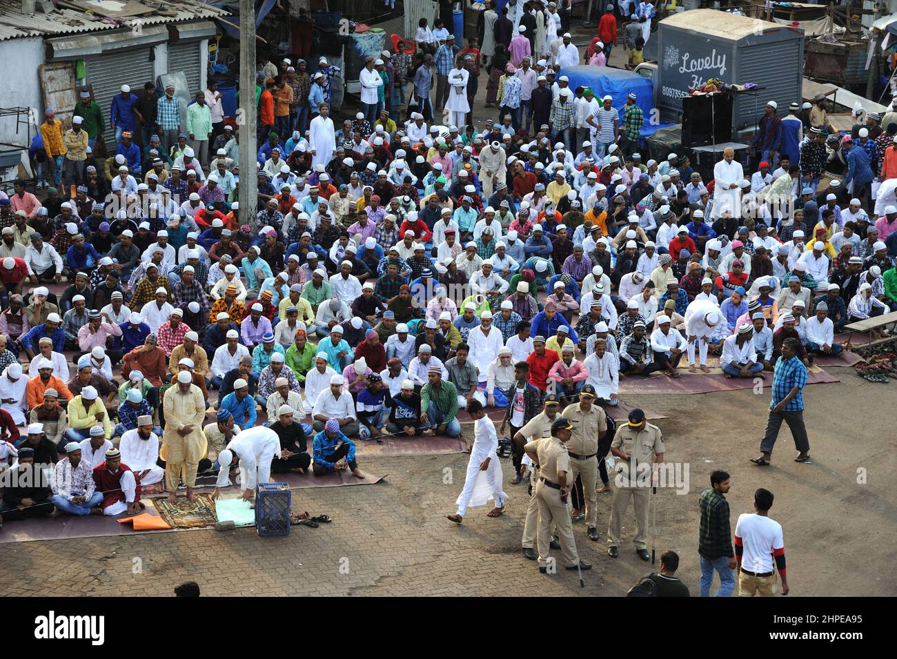 Mumbai Bandra Maharashtra India April 2019 : Festival of Indian Muslims ...