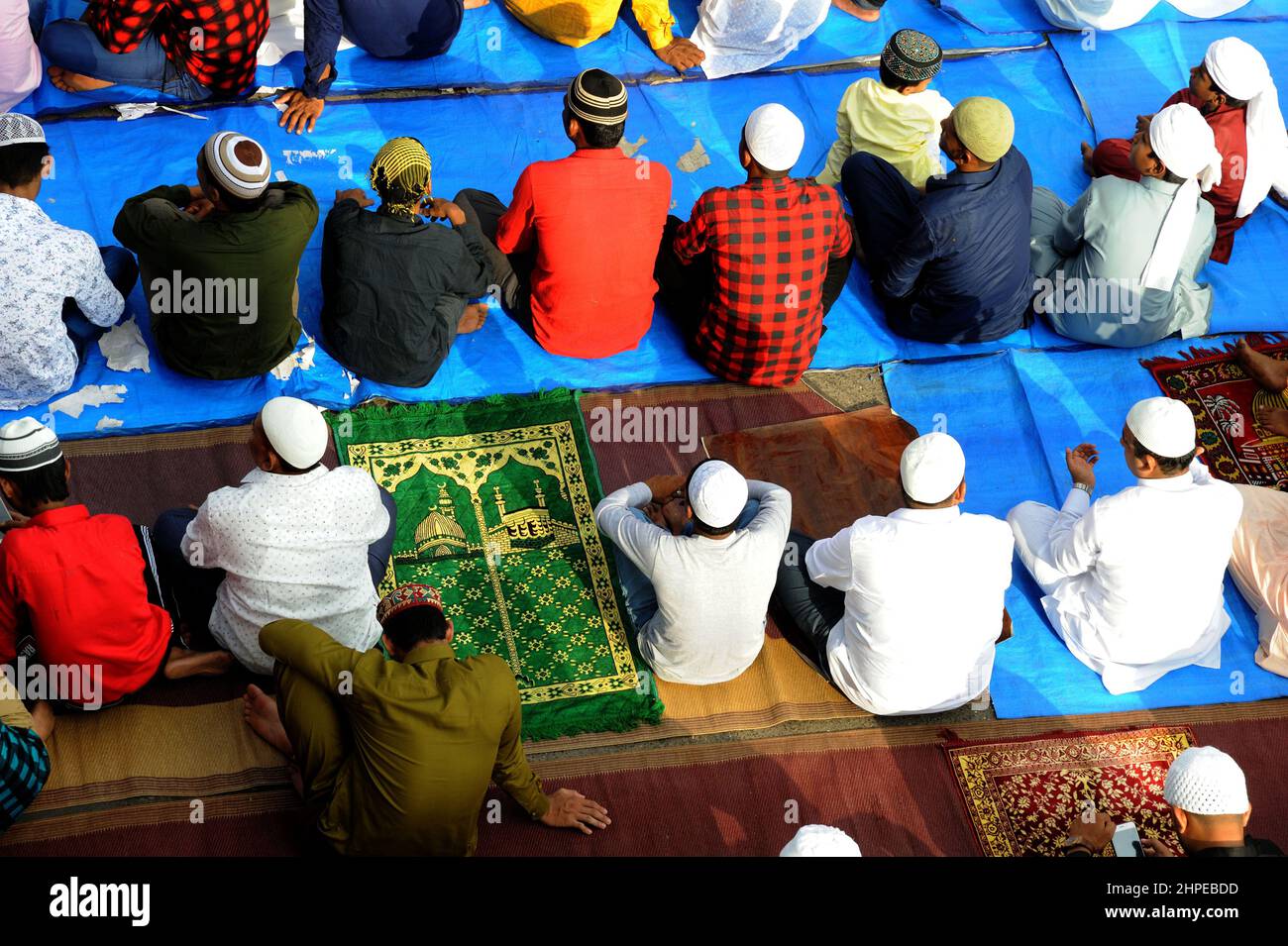 Mumbai Bandra Maharashtra India April 2019 : Festival of Indian Muslims ...