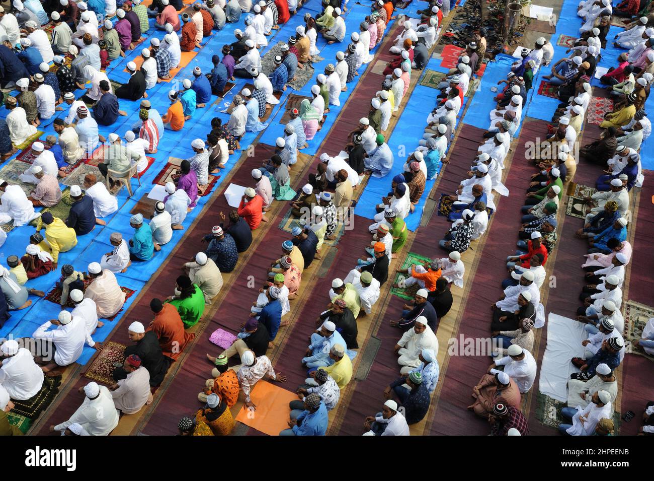 Mumbai Bandra Maharashtra India April 2019 : Festival of Indian Muslims ...