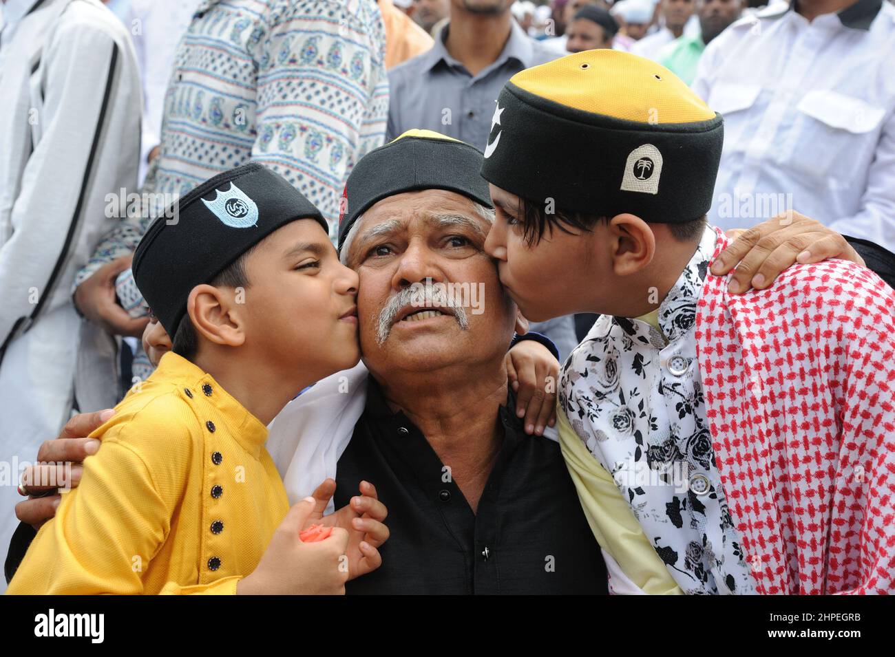 Mumbai Bandra Maharashtra India April 2019 : Festival of Indian Muslims ...