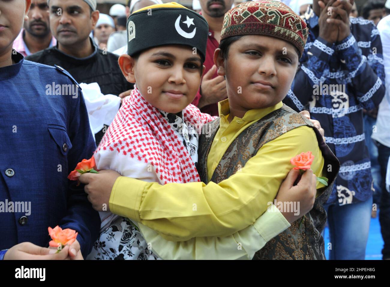 Mumbai Bandra Maharashtra India April 2019 : Festival of Indian Muslims ...