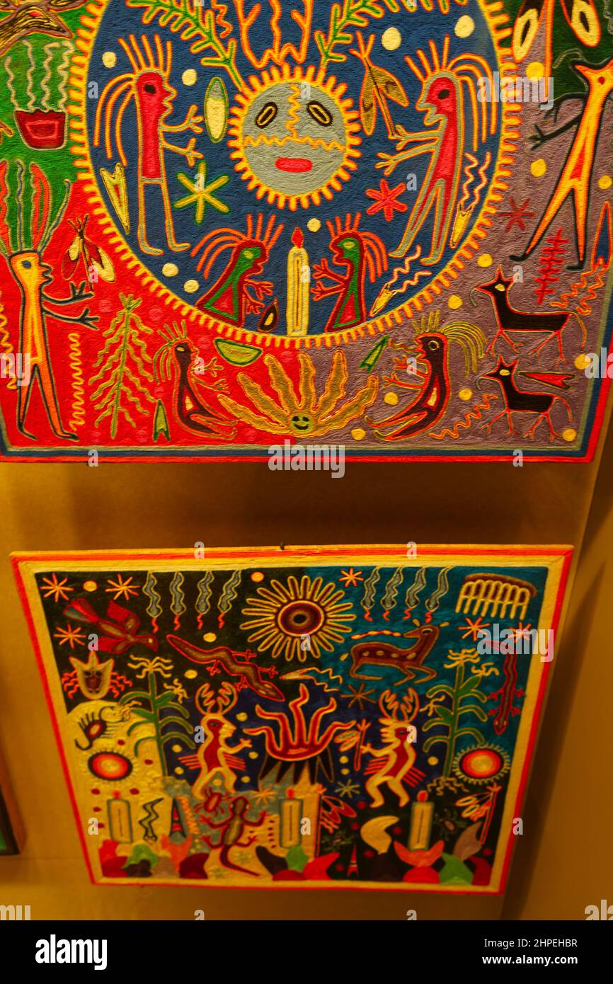 Mexican traditional crafts Stock Photo - Alamy