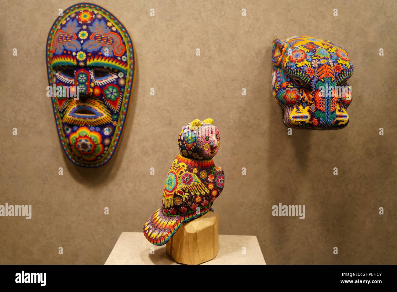 Mexican traditional crafts Stock Photo - Alamy