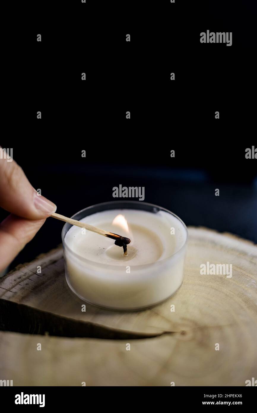 Candle of hope hi-res stock photography and images - Alamy