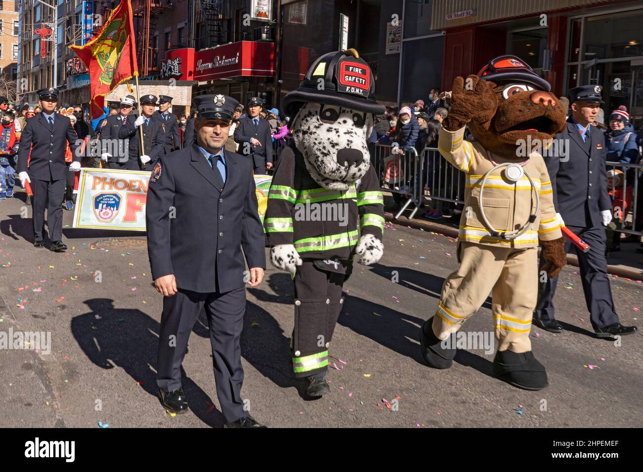 Emt mascots hi-res stock photography and images - Alamy