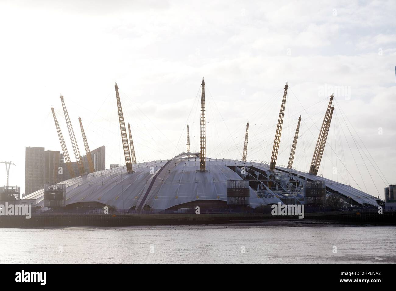 O2 arena white roof hi-res stock photography and images - Alamy