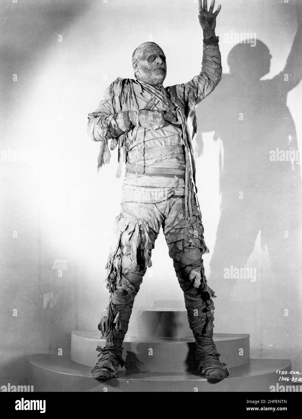 LON CHANEY JR. in THE MUMMY'S TOMB (1942), directed by HAROLD YOUNG ...