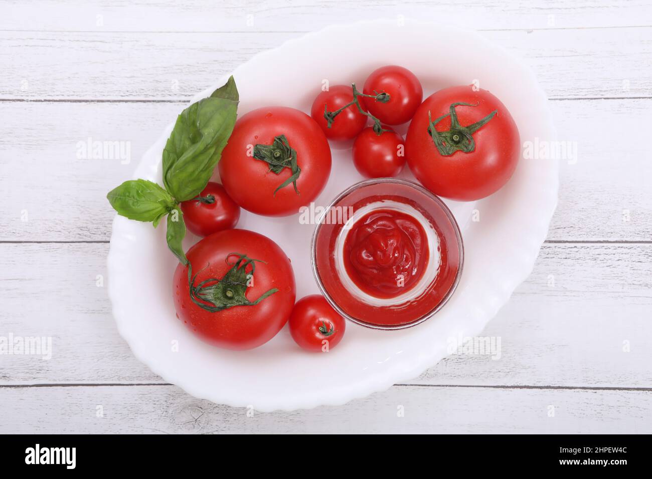 Tomato Ketchup and Tomato Stock Photo - Alamy