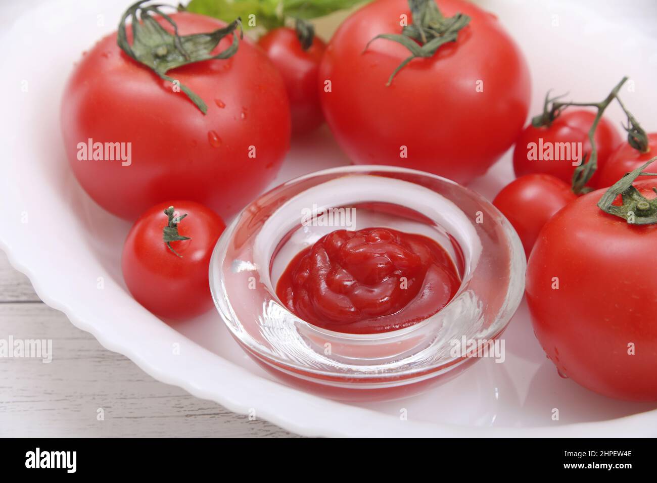 Tomato Ketchup and Tomato Stock Photo - Alamy