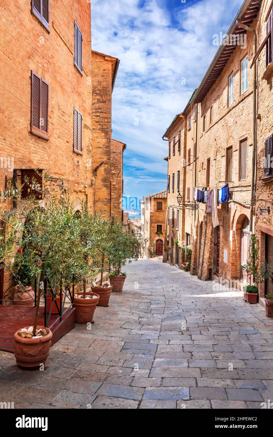 Volterra, Tuscany. Street view of Volterra - medieval Tuscan town with ...