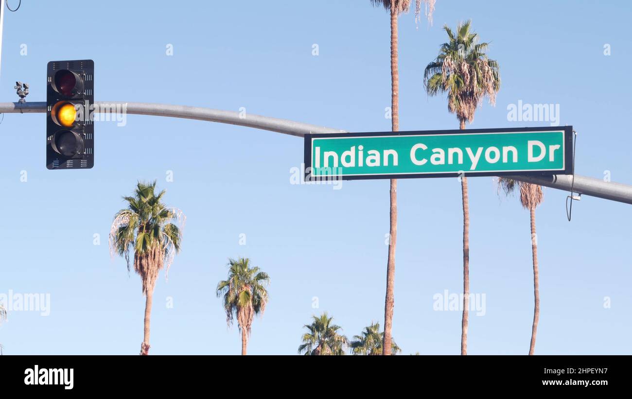 Palm trees and blue sky, Palm Springs resort city near Los Angeles ...