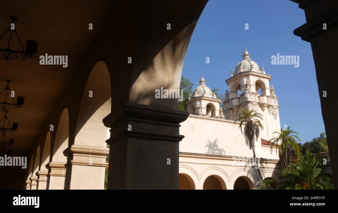 Spanish colonial revival architecture, Balboa Park, San Diego ...