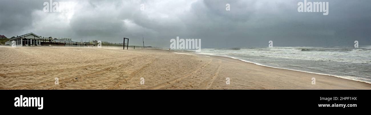 Heavy storm at the beach Stock Photo - Alamy