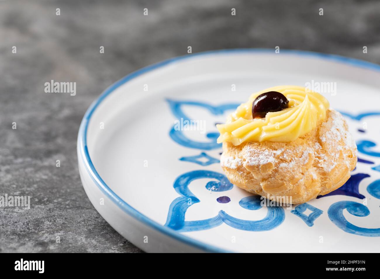 Zeppole saint joseph italian pastry hi-res stock photography and images ...