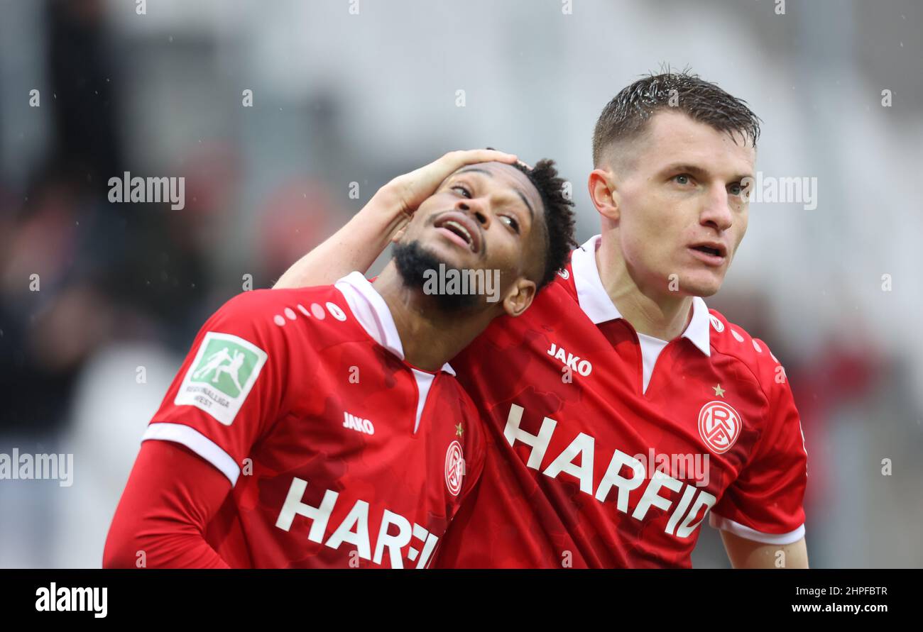 Essen, Germany. 20th Feb, 2022. Regionalliga West, Matchday 26, Rot ...