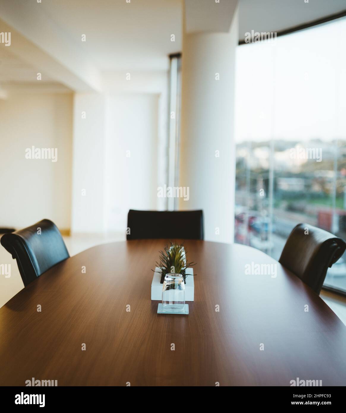 Meeting table in Office Stock Photo - Alamy