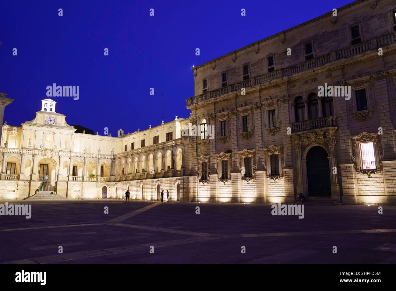 Lecce, Apulia, Italy: exterior of historic buildings in the cathedral ...