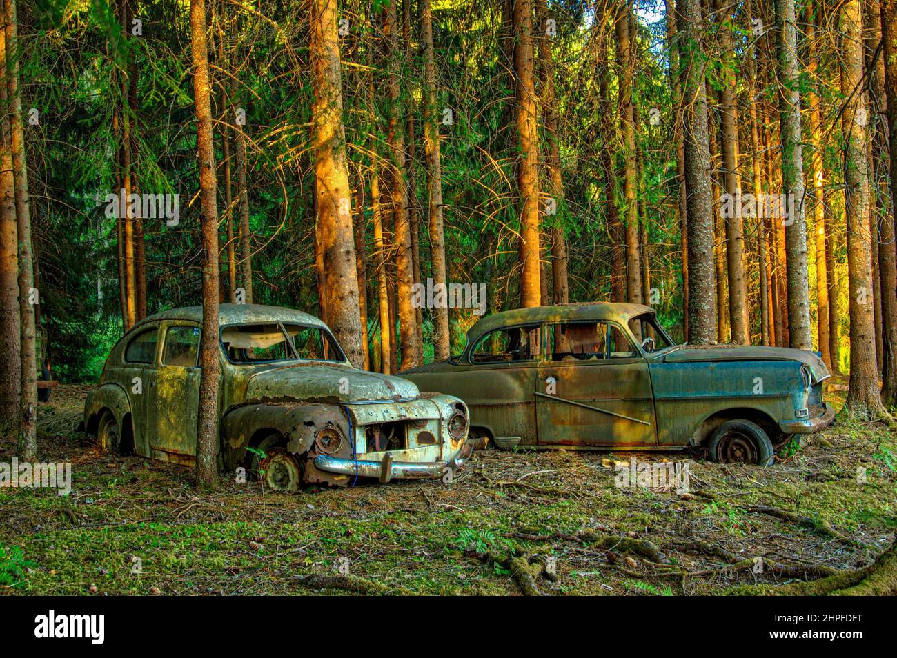 Old volvo grass hi-res stock photography and images - Alamy