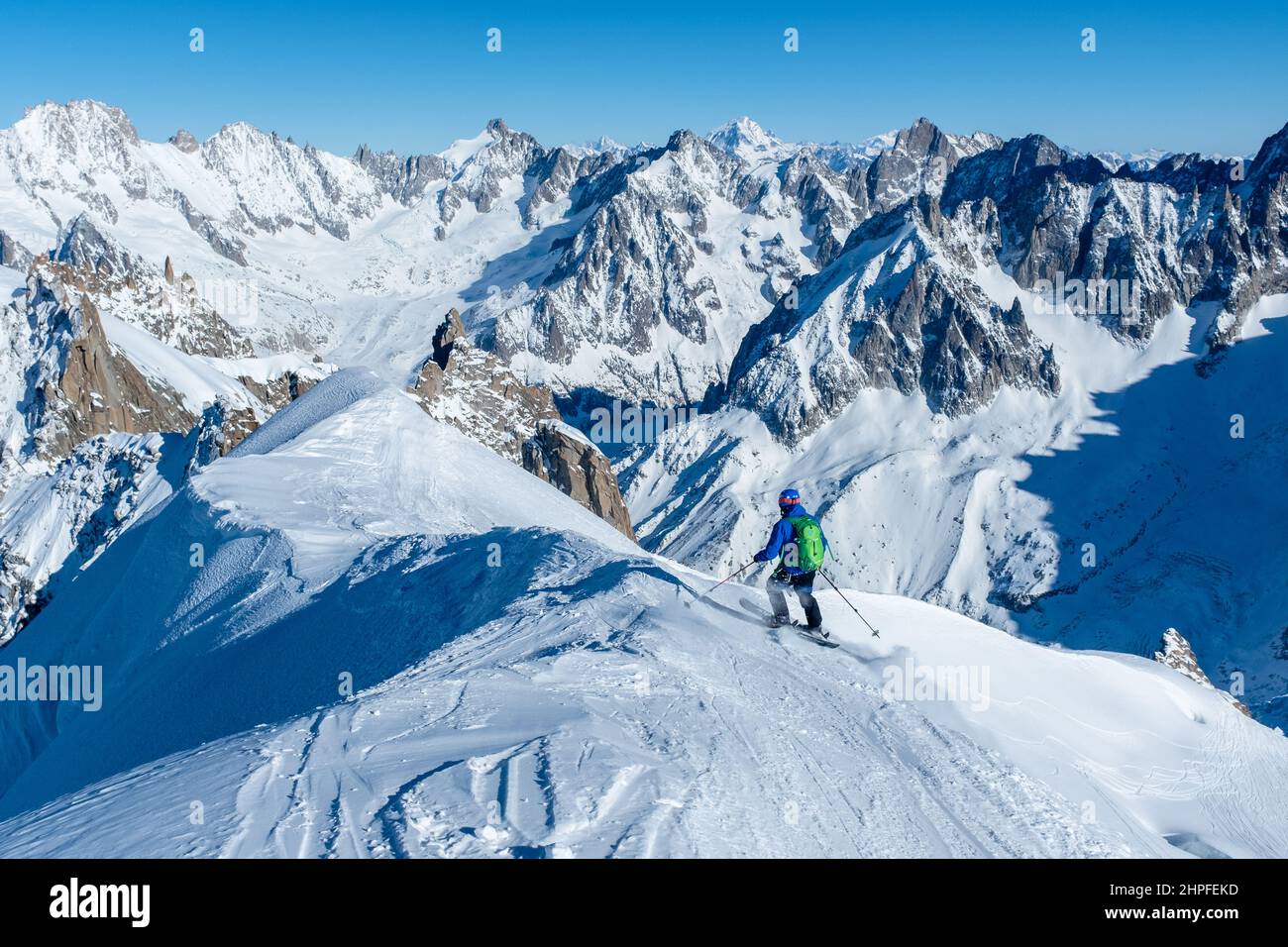 Glacier skiing at Grand Envers, Vallee Blanche, Chamonix, France Stock Photo - Alamy