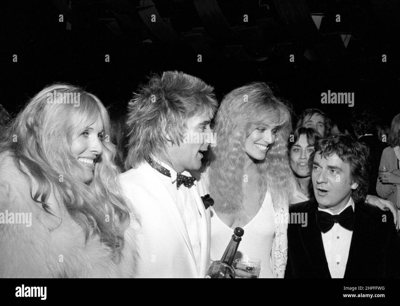 Rod Stewart and Alana Hamilton with Susan Anton and Dudley Moore at the ...