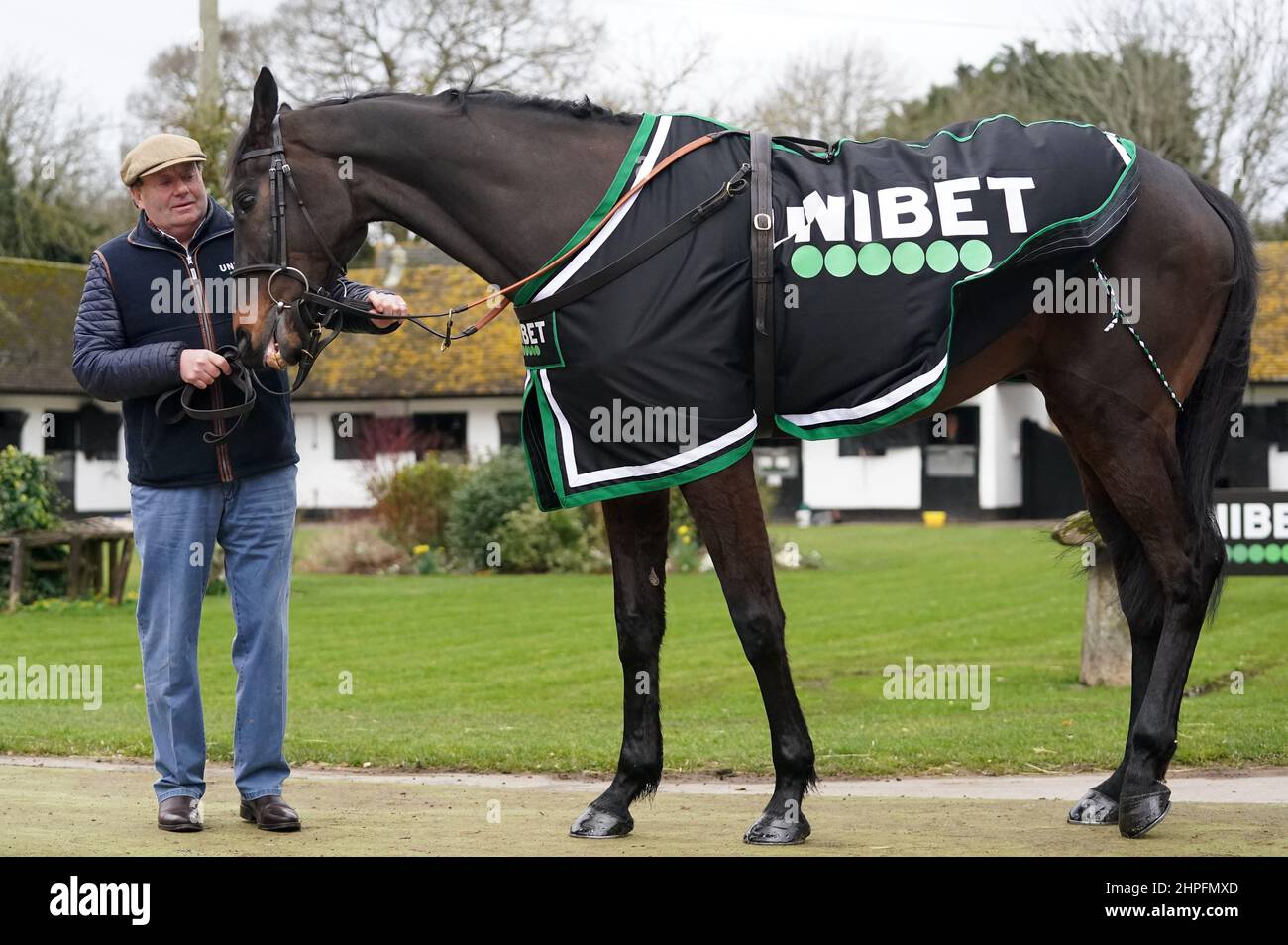 Nicky Henderson and Shishkin during the visit to Nicky Henderson's yard ...