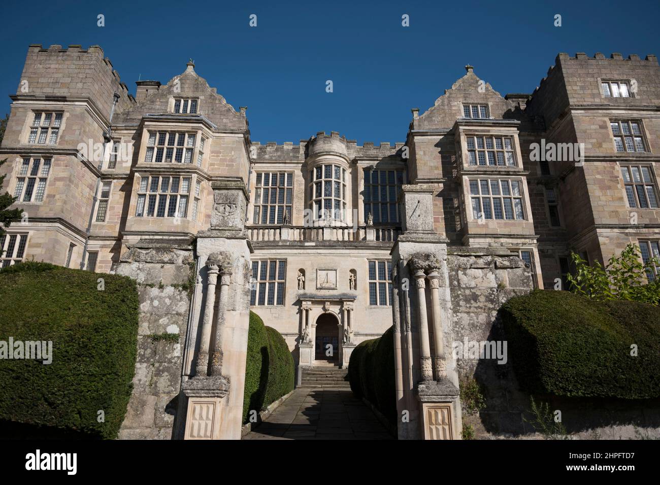 Yorkshire filming location hi-res stock photography and images - Alamy