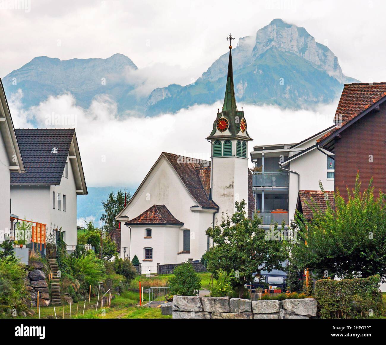 Switzerland morschach village on lake hi-res stock photography and ...