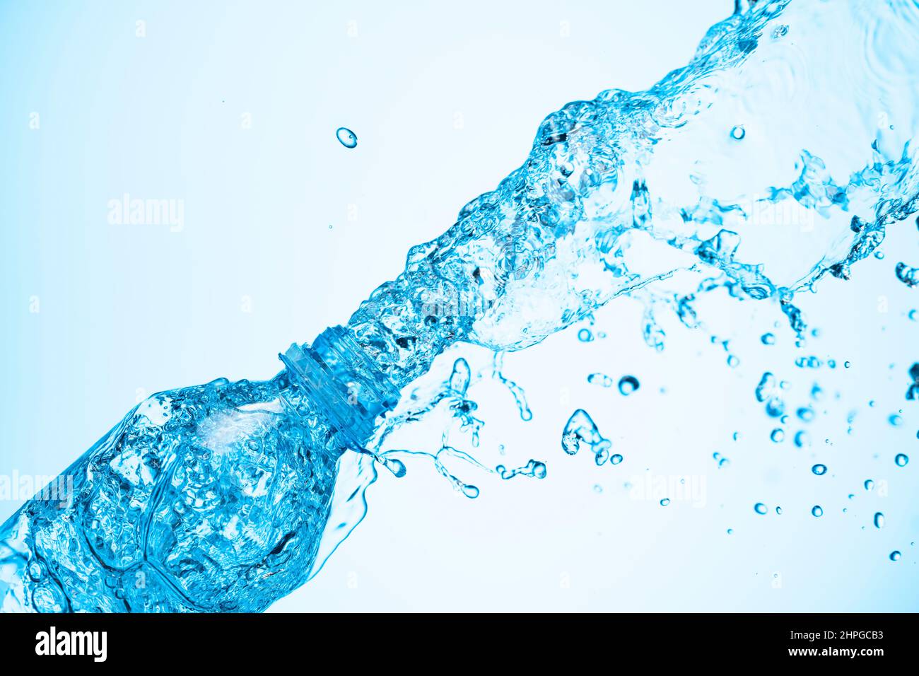 Water poured out plastic hi-res stock photography and images - Alamy