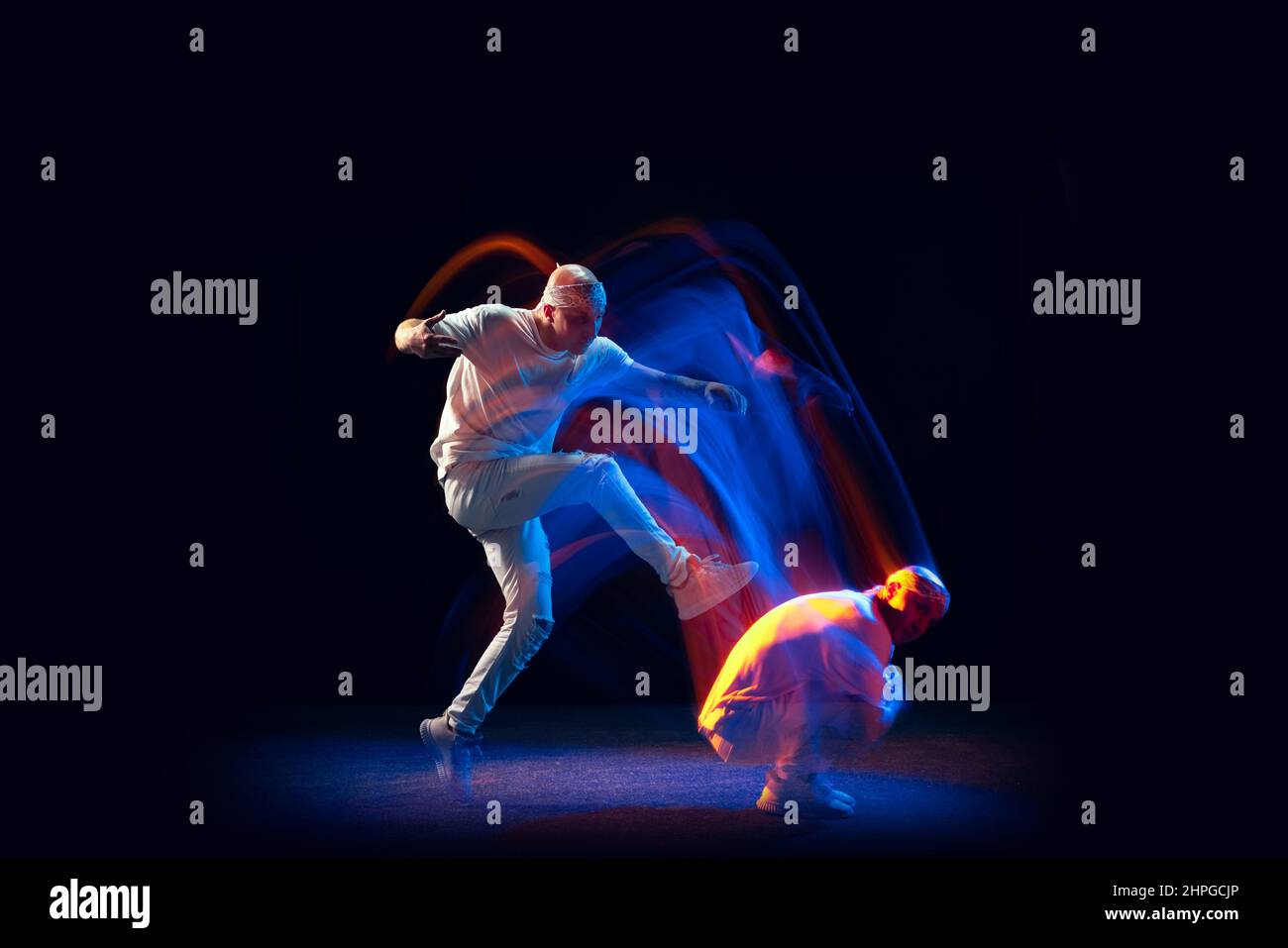 White light split into colours hi-res stock photography and images - Alamy