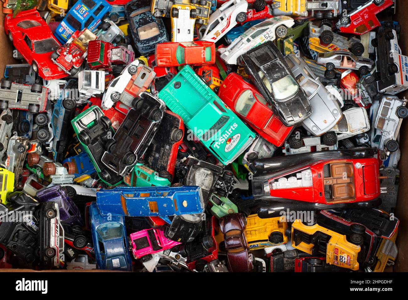 Cars Heap Pile of Vintage Toys Used Stock Photo - Alamy Cars Heap Pile of Vintage Toys Used Stock Photo - Alamy