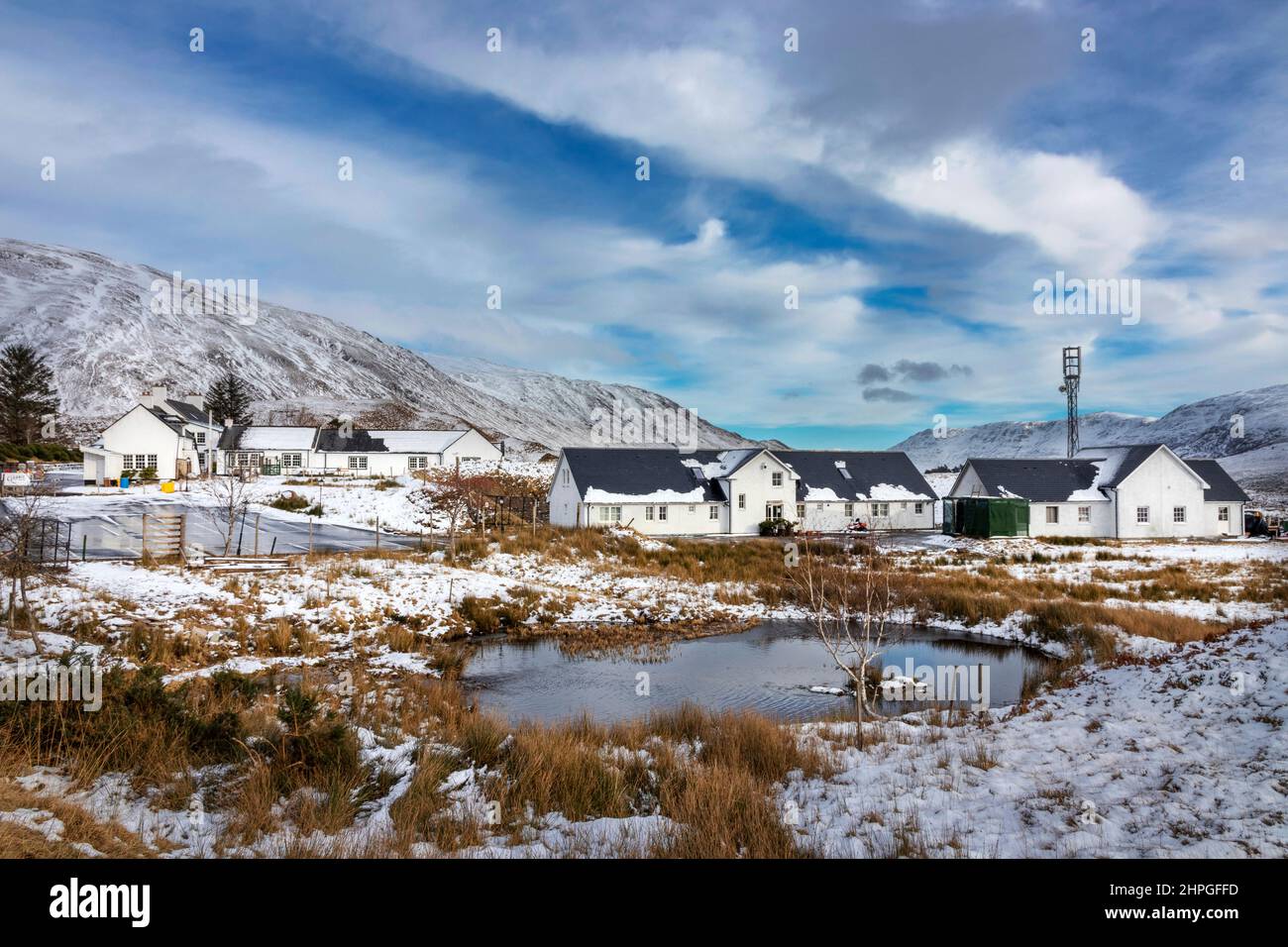 CLUANIE INN KINTAIL SCOTLAND WINTER SNOW IN THE GLEN AND AROUND THE ...