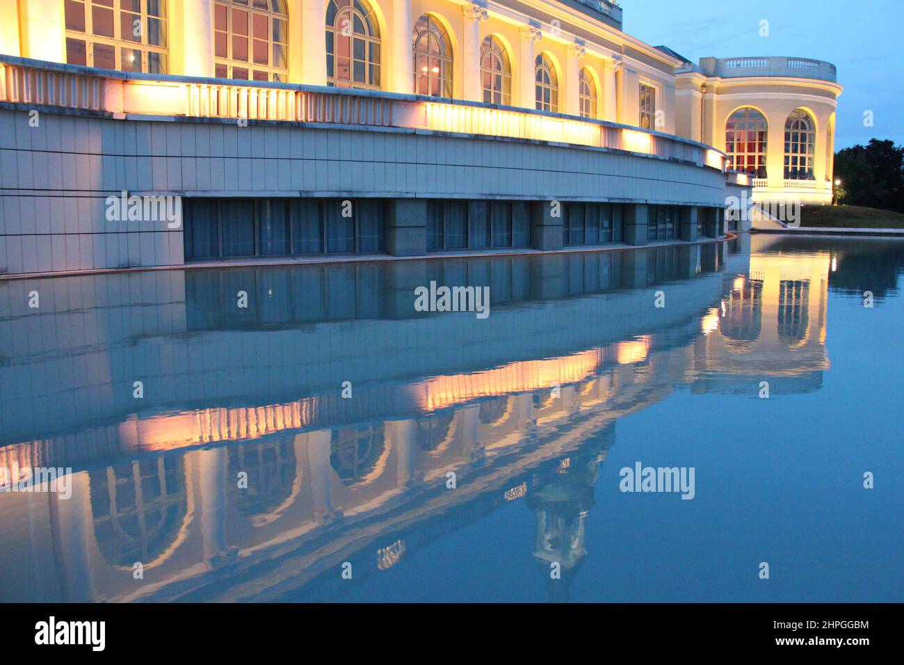 Beaumont palace hi-res stock photography and images - Alamy