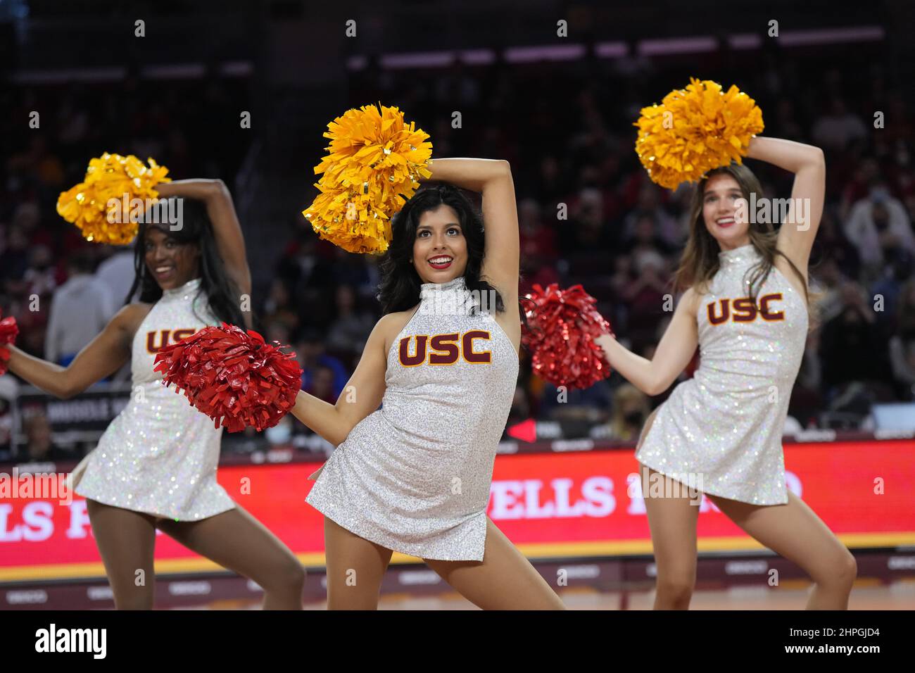 Usc cheerleaders hi-res stock photography and images - Alamy