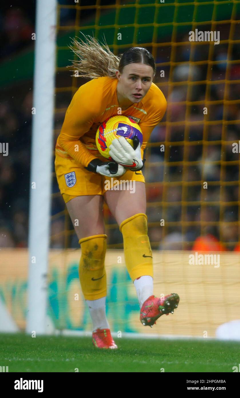 Hannah hampton england hi-res stock photography and images - Alamy