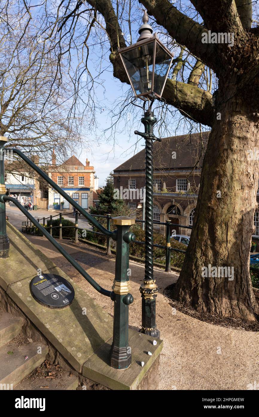 Victorian gas lamp hi-res stock photography and images - Alamy
